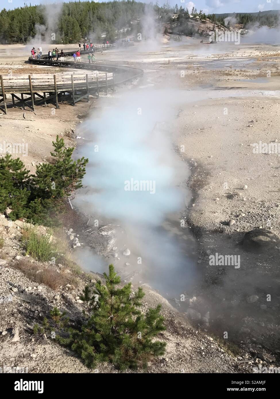 Geyser basin hot spring hi-res stock photography and images - Alamy
