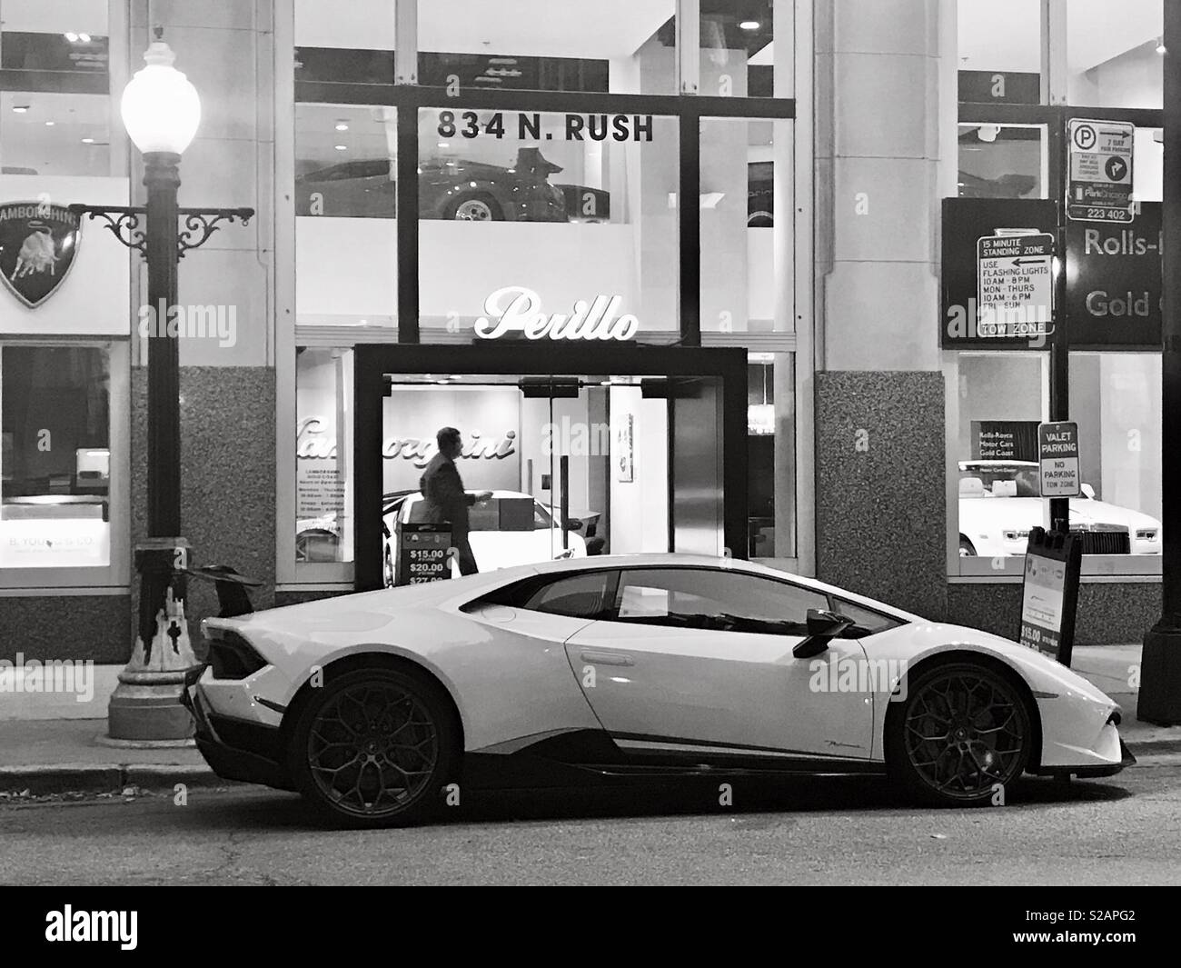 Lamborghini street hi-res stock photography and images - Alamy