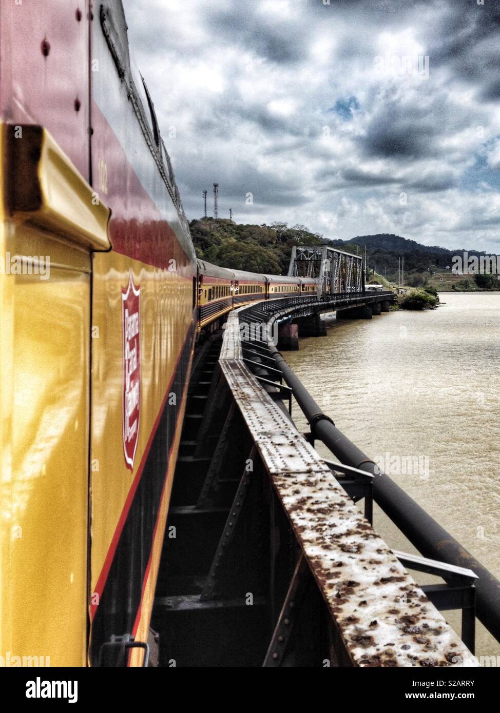 Train panama canal hi-res stock photography and images - Alamy