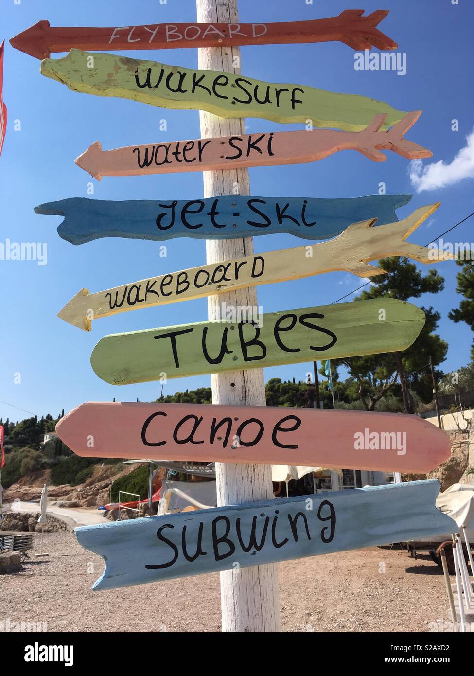 Greek Signs High Resolution Stock Photography and Images - Alamy