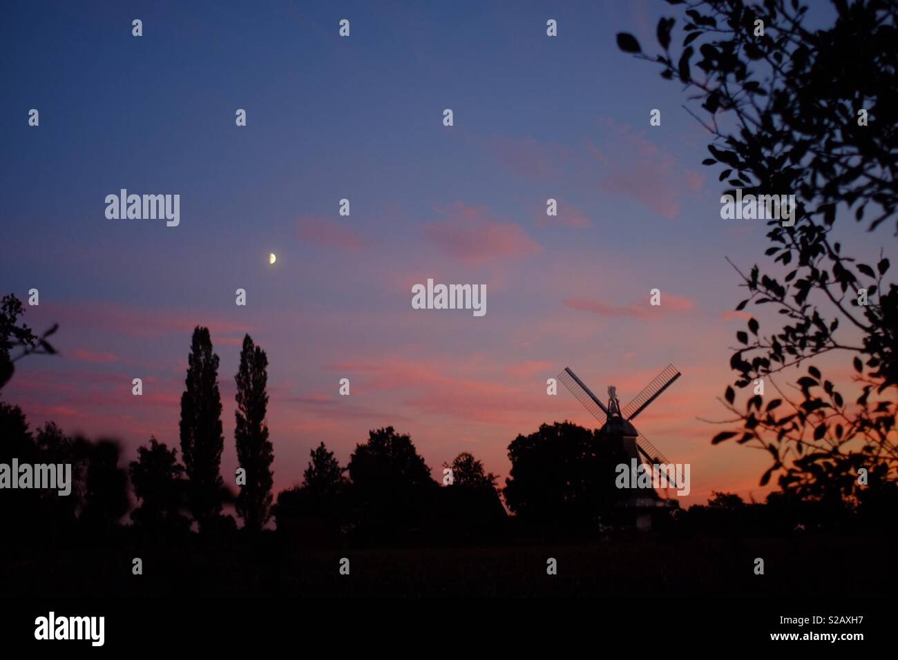 Mill sunset hi-res stock photography and images - Alamy