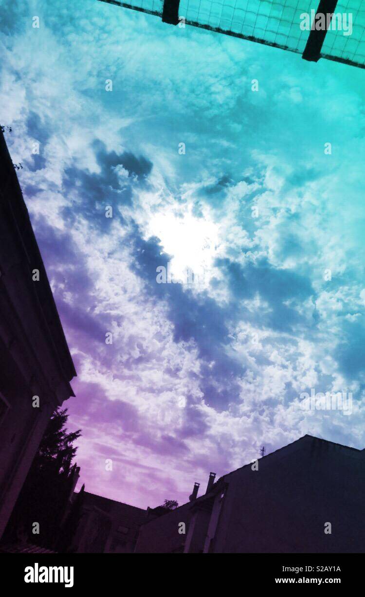 Ciel coloré 💕 Stock Photo - Alamy