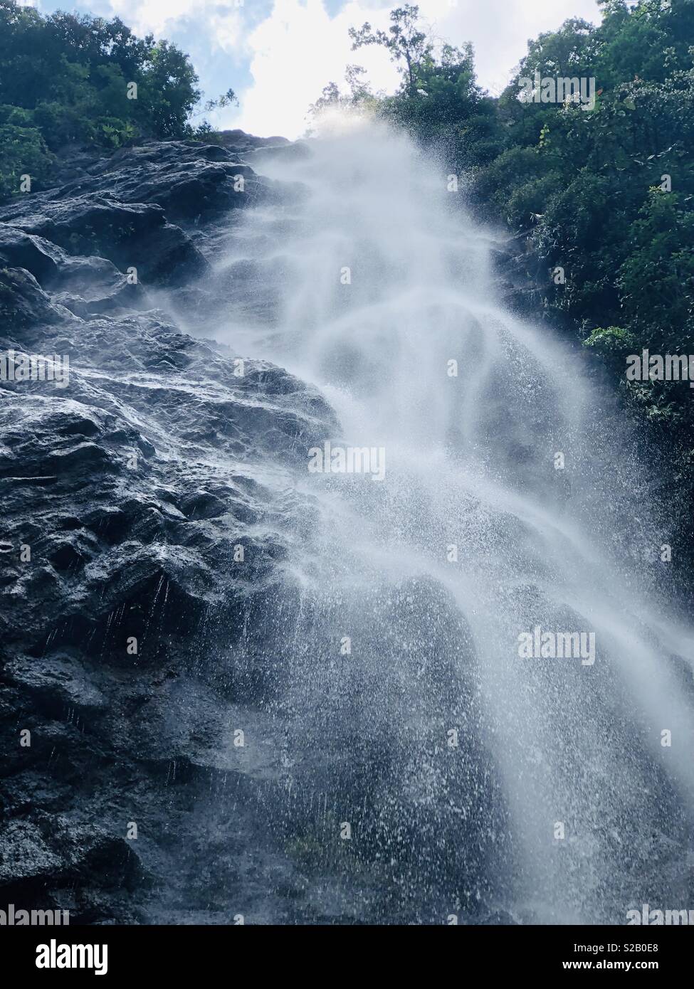 Katiki waterfalls in India Stock Photo - Alamy