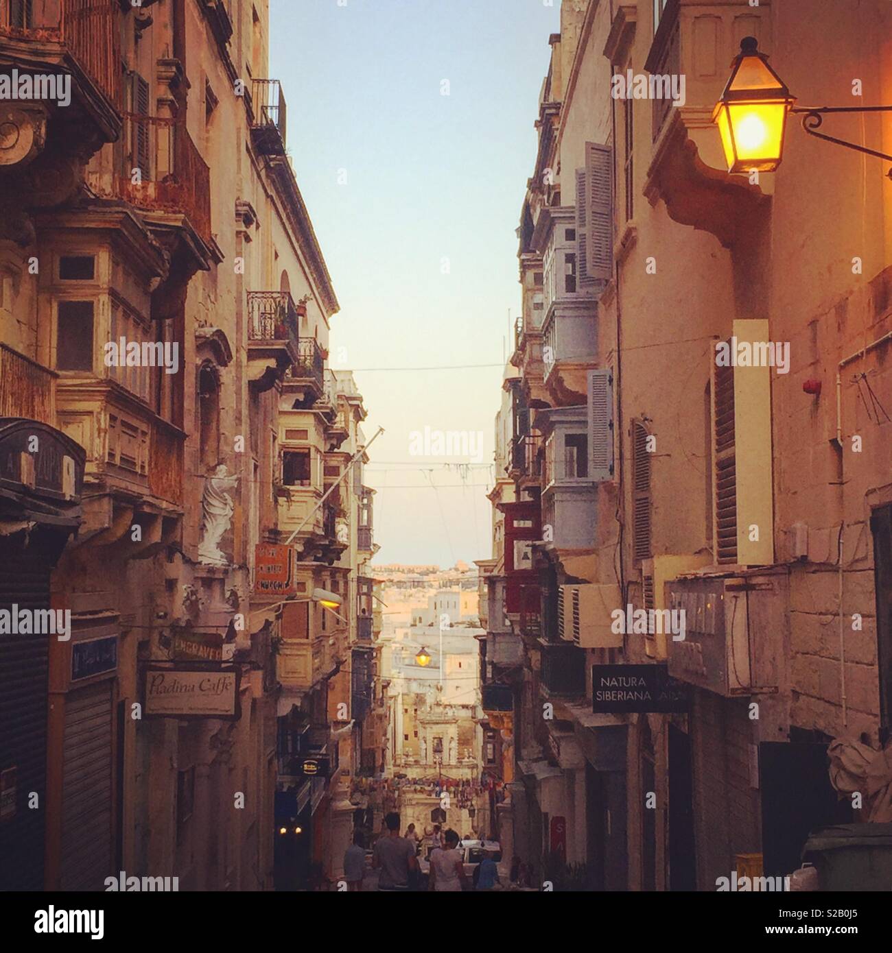 Malta street scene hi-res stock photography and images - Alamy