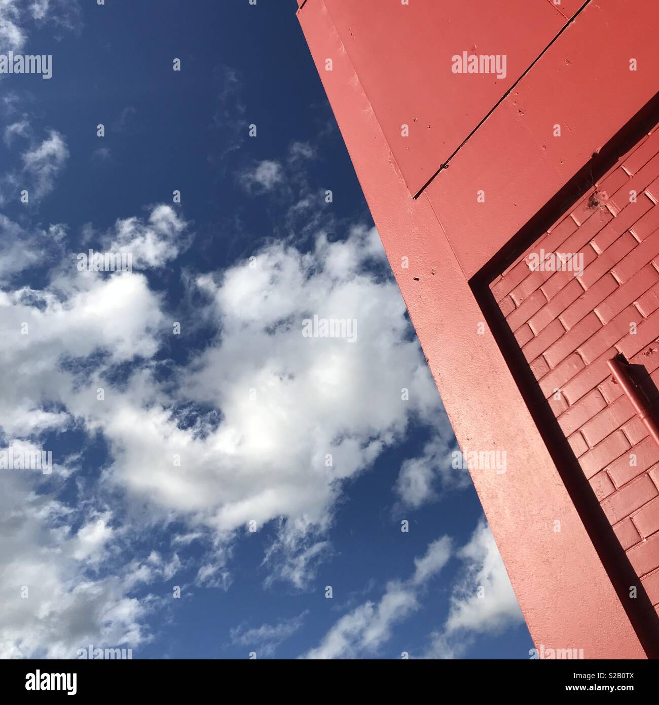 Wall of partition hi-res stock photography and images - Alamy