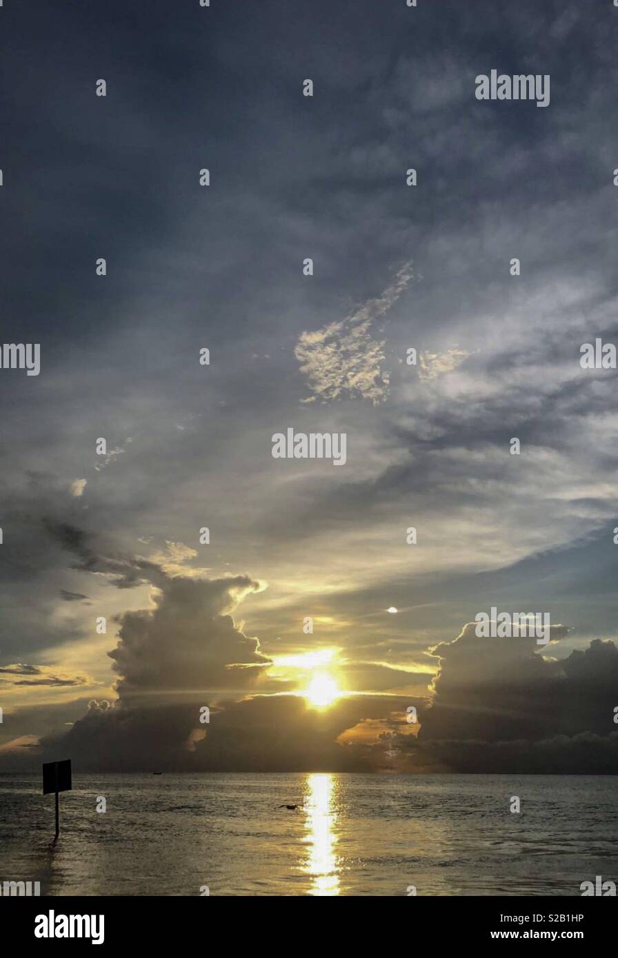 Belize beach, sun hi-res stock photography and images - Alamy