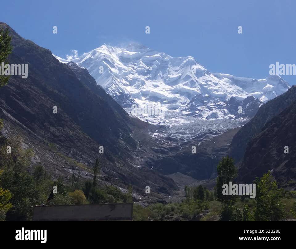 Natural beauty of Pakistan Rakaposhi mountain Stock Photo - Alamy Natural beauty of Pakistan Rakaposhi mountain Stock Photo - Alamy