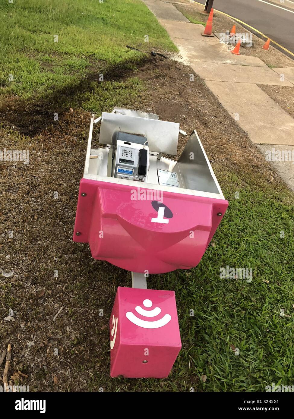 Telstra trouble hi-res stock photography and images - Alamy