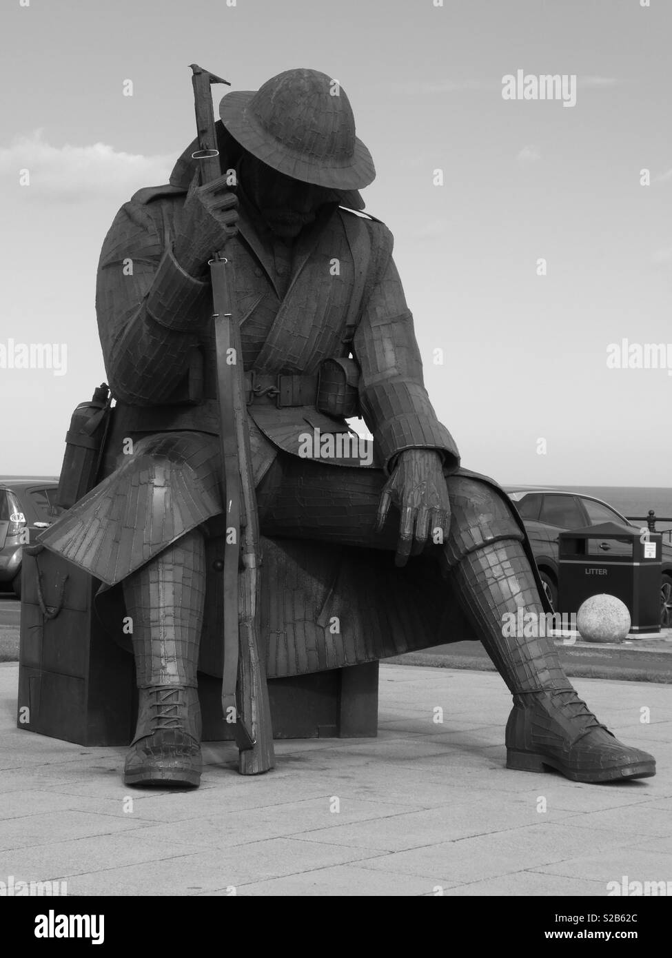 Tommy Sculpture Seaham Stock Photo - Alamy