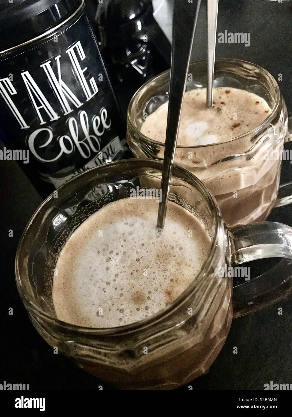 Mocha cups hi-res stock photography and images - Alamy