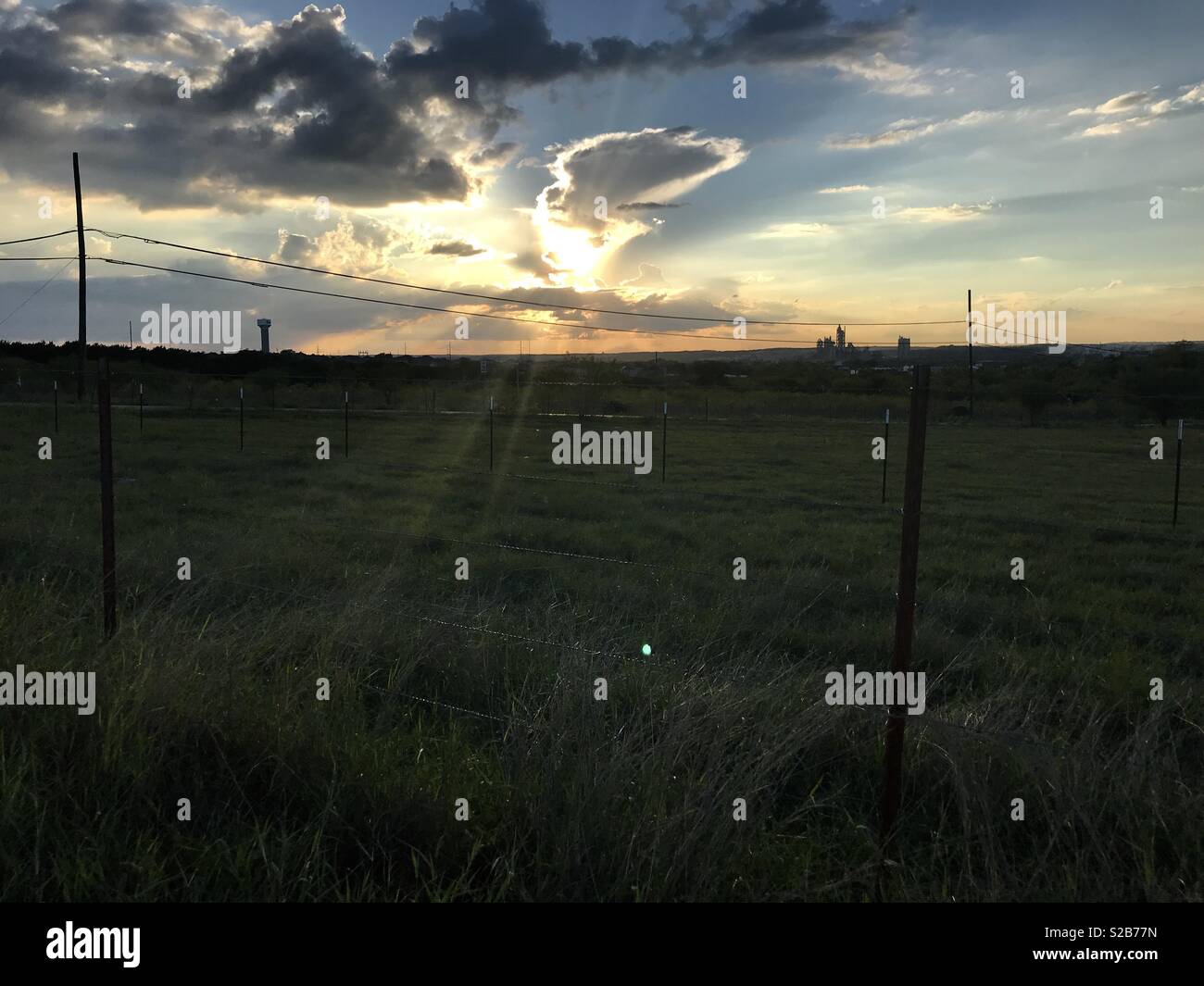 Beautiful horizon 🌄 Stock Photo - Alamy