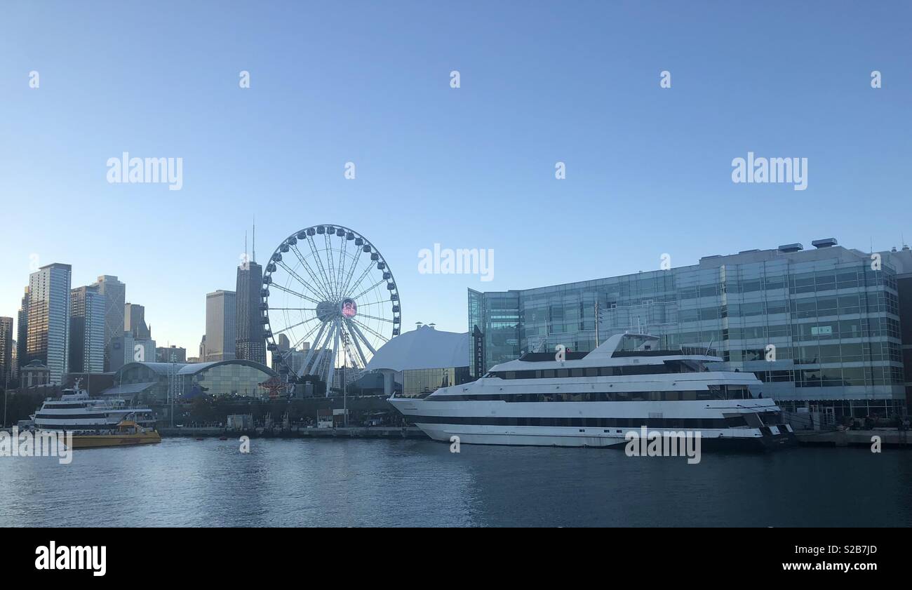 Navy Pier Ferris Wheel High Resolution Stock Photography and Images - Alamy