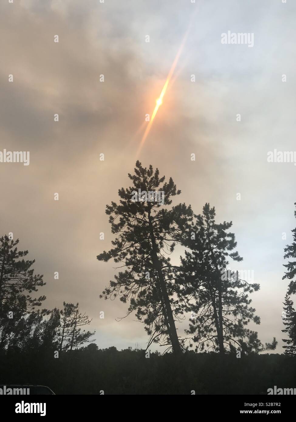 Sun and forest fires hi-res stock photography and images - Alamy