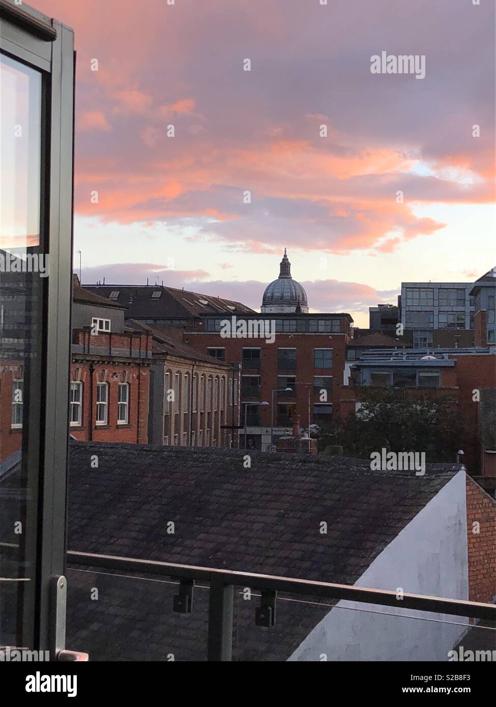 Nottingham sunset hi-res stock photography and images - Alamy
