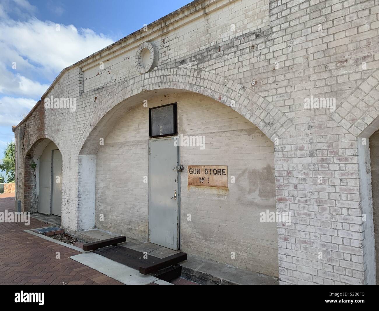 Gun bunker hi-res stock photography and images - Alamy