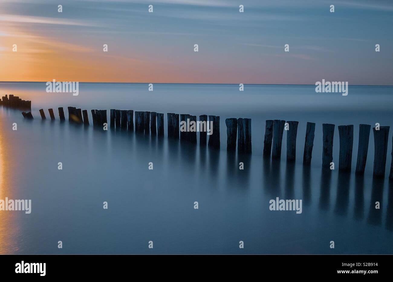 Bergen aan zee beach hi-res stock photography and images - Alamy