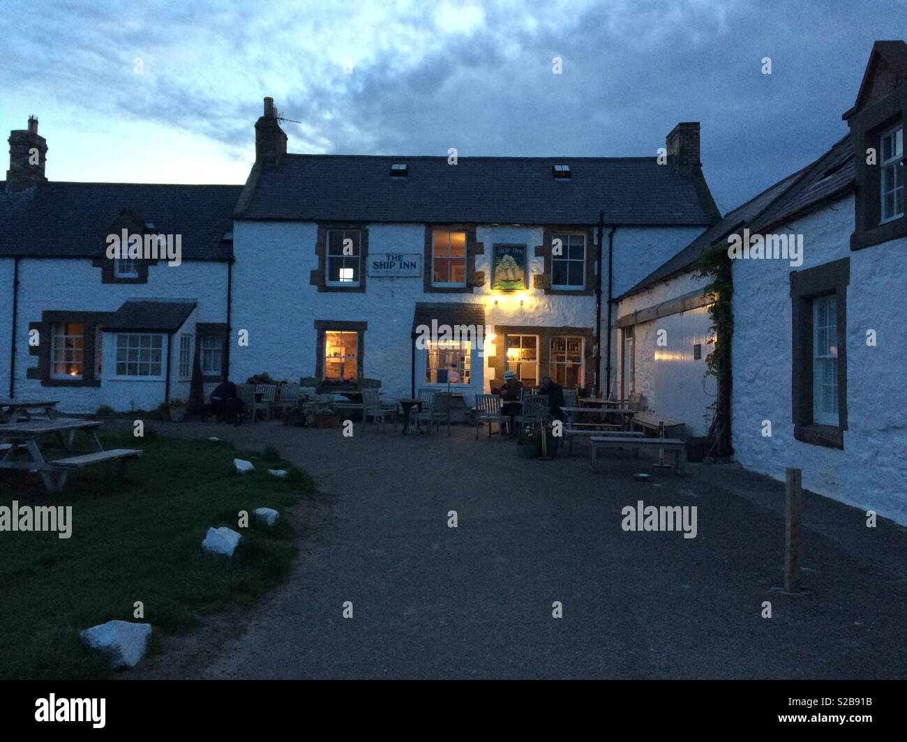 Welcome inn hi-res stock photography and images - Alamy