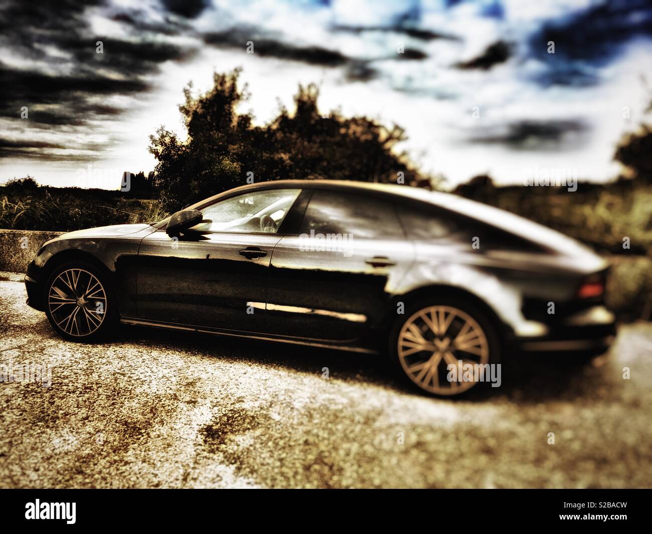 Black audi 5 car hi-res stock photography and images - Alamy
