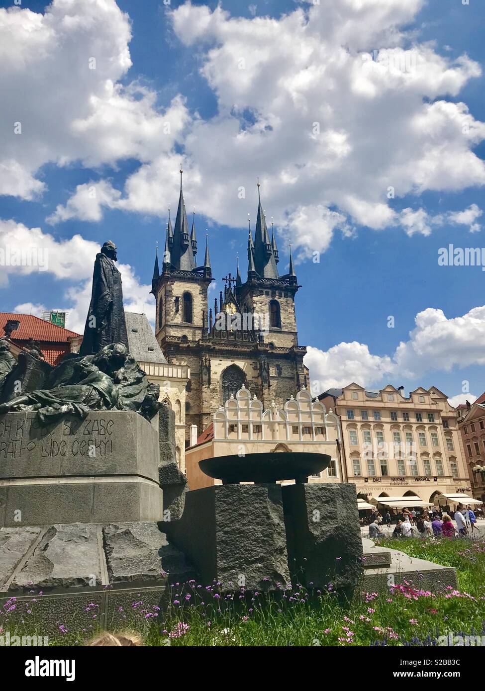 Town square - Prague Stock Photo - Alamy