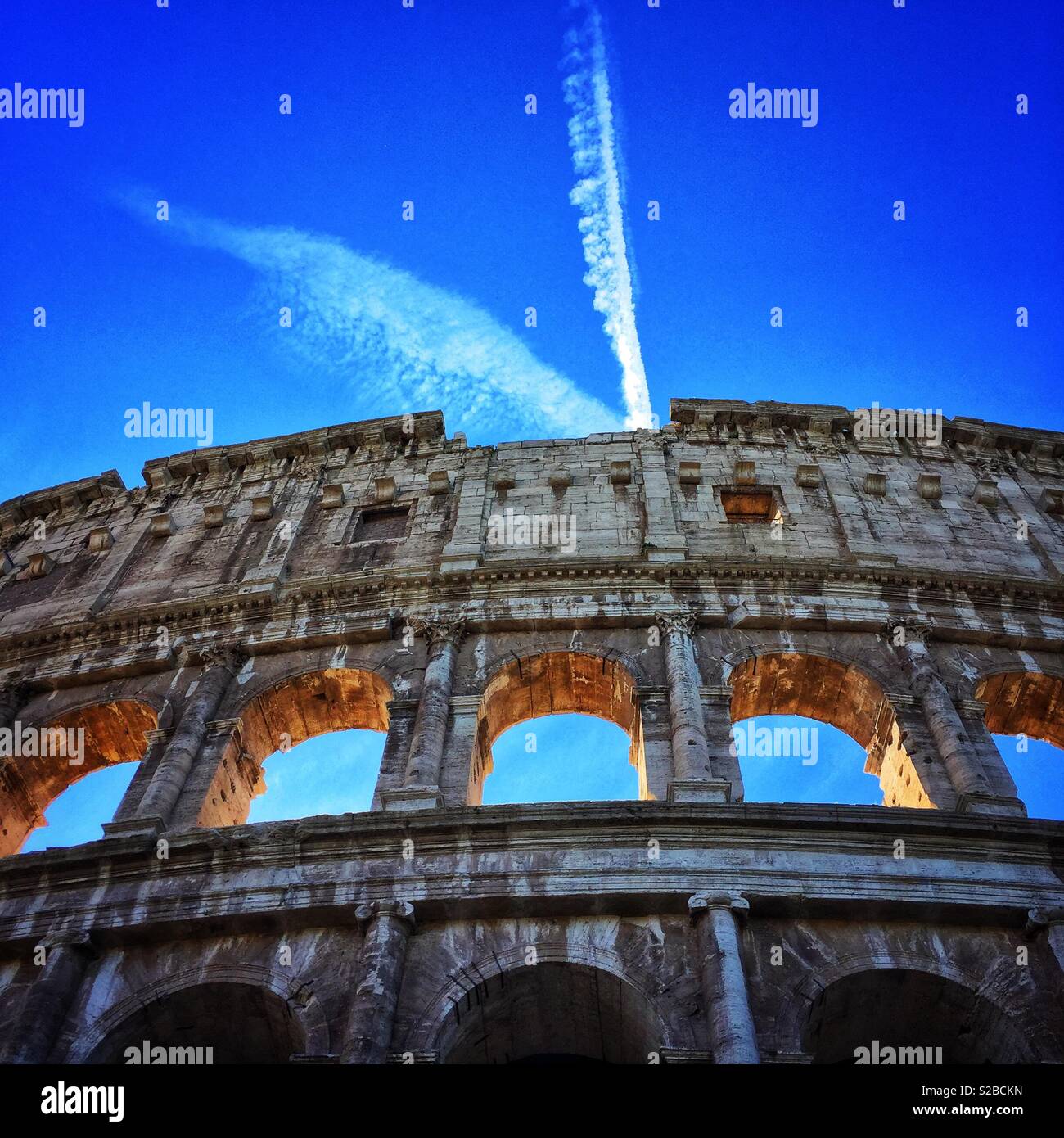 Colosseum architecture hi-res stock photography and images - Alamy