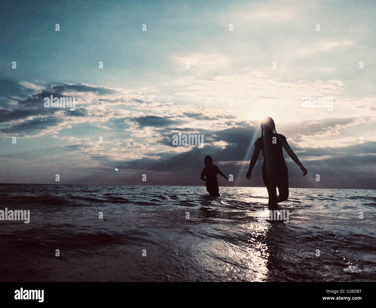 Beating the heat hi-res stock photography and images - Alamy