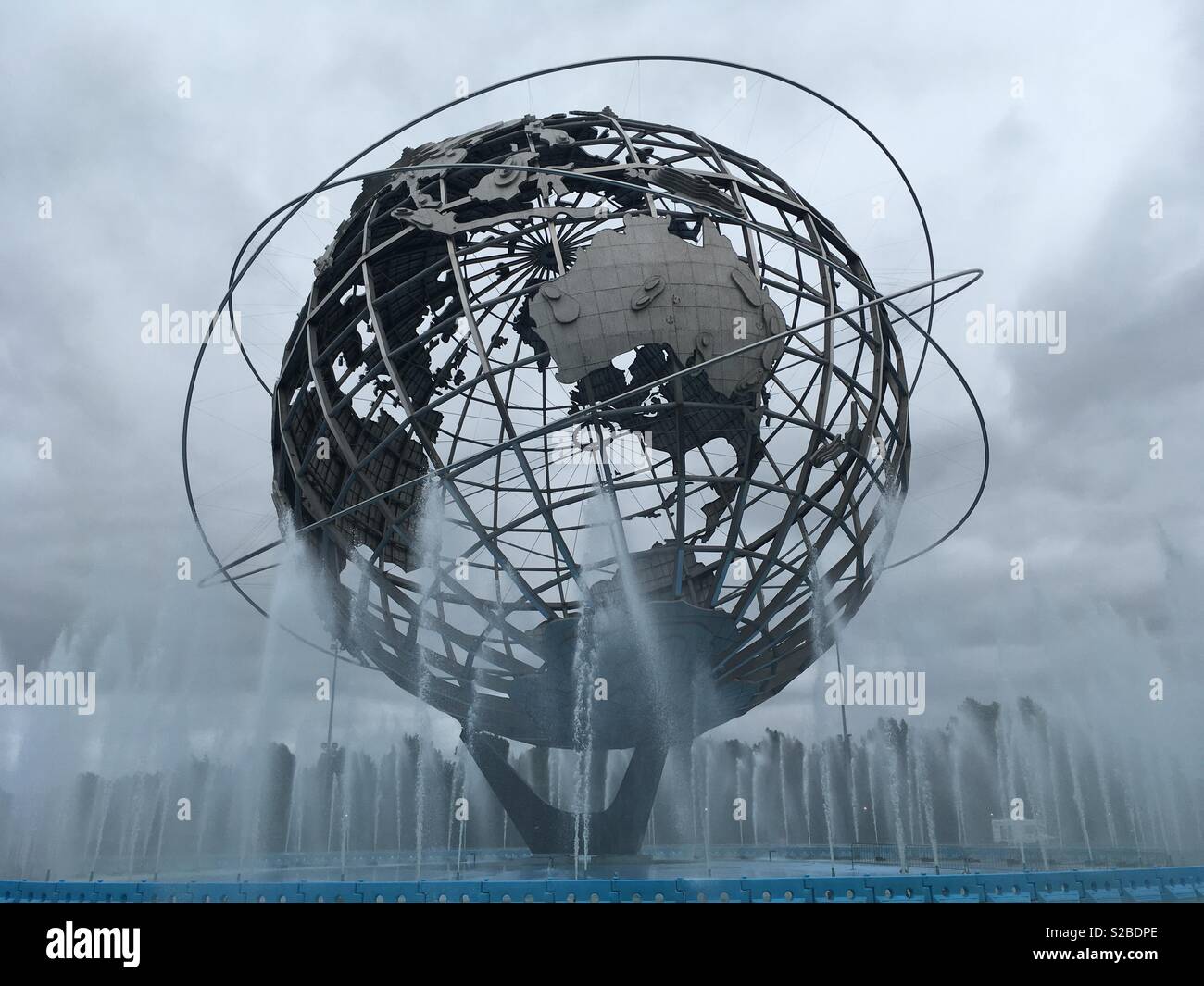Queens unisphere hi-res stock photography and images - Alamy
