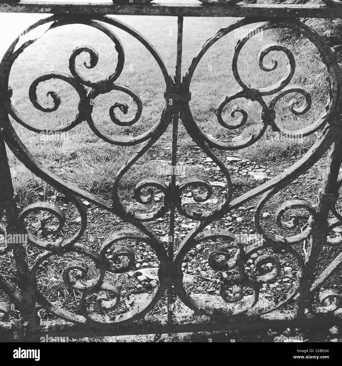 Wrought iron black gate hi-res stock photography and images - Alamy