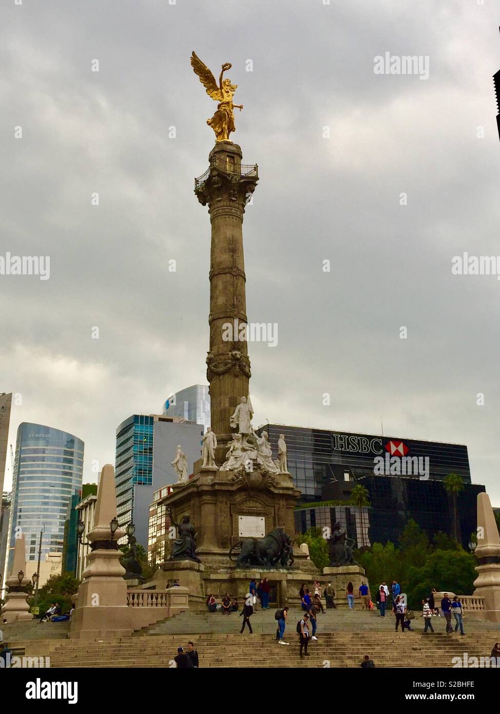 ángel de la independencia mexico hi-res stock photography and images ...