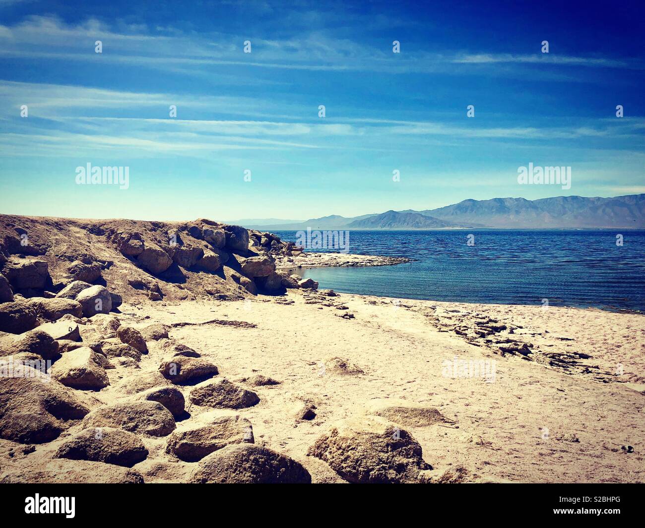 Water land sky hi-res stock photography and images - Alamy
