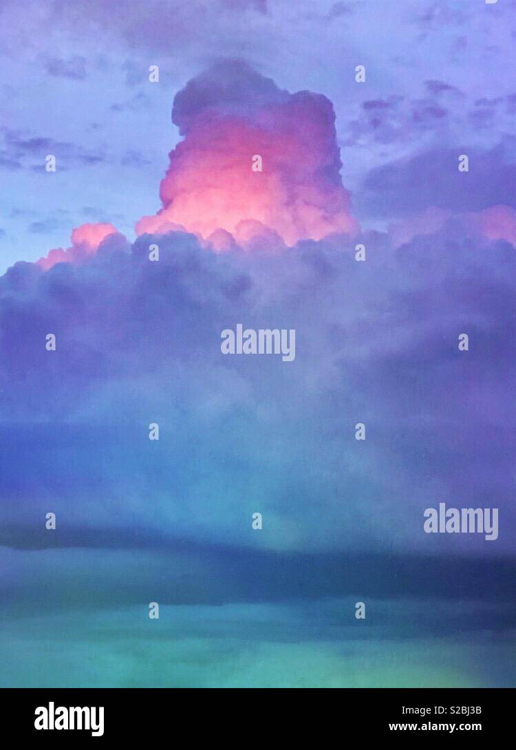 Thunderhead cloud during sunset in Texas Stock Photo - Alamy