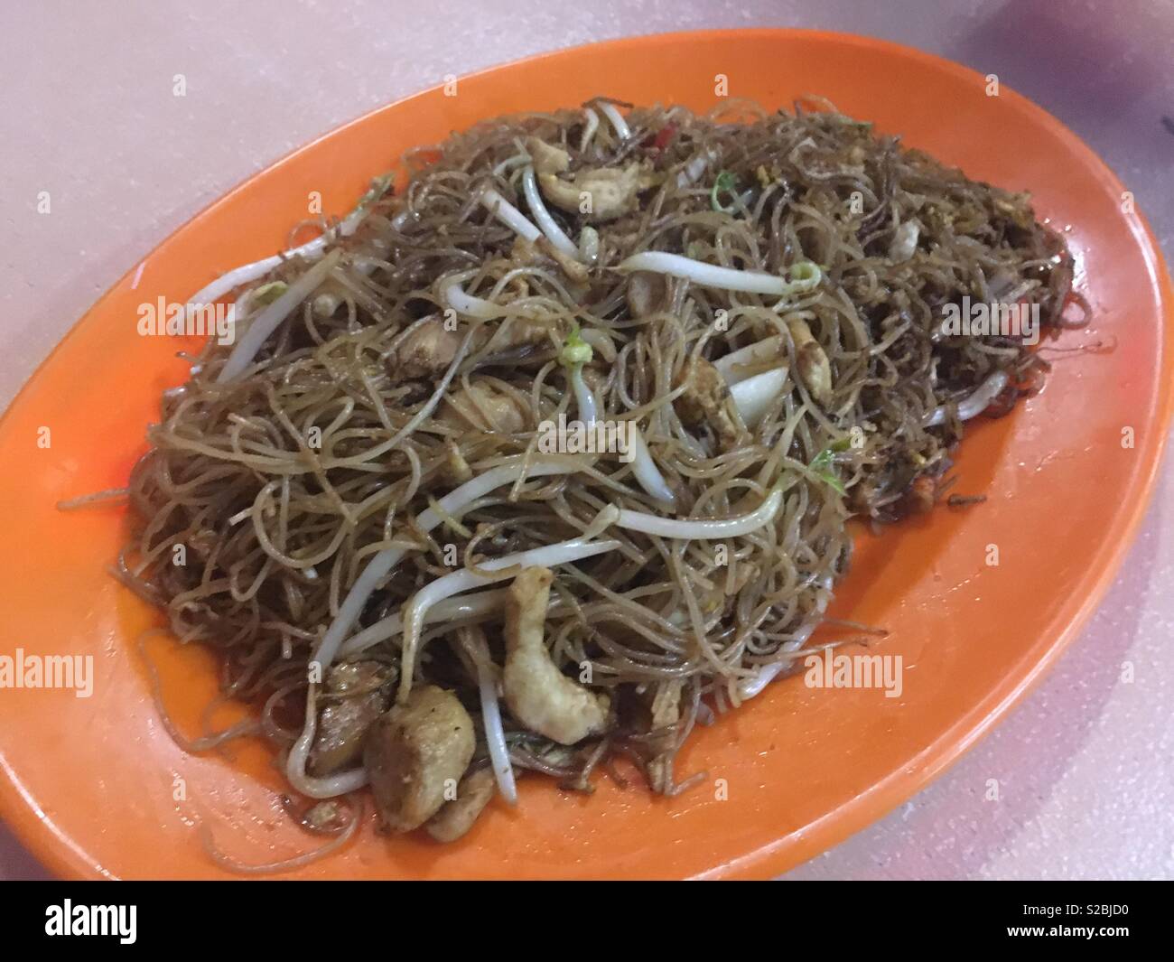 Fried bee goon Stock Photo - Alamy