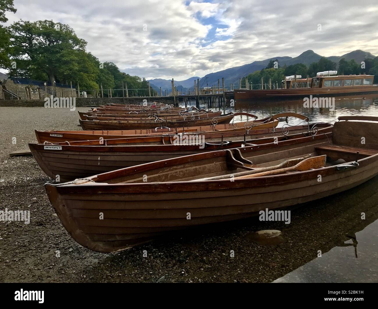 Lake district windermere boats hi-res stock photography and images - Alamy