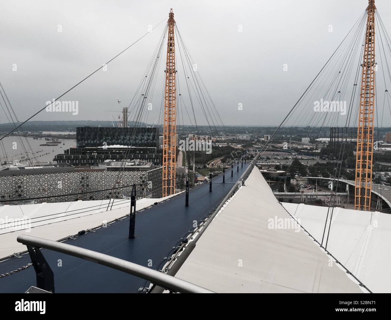 Dome walk hi-res stock photography and images - Alamy