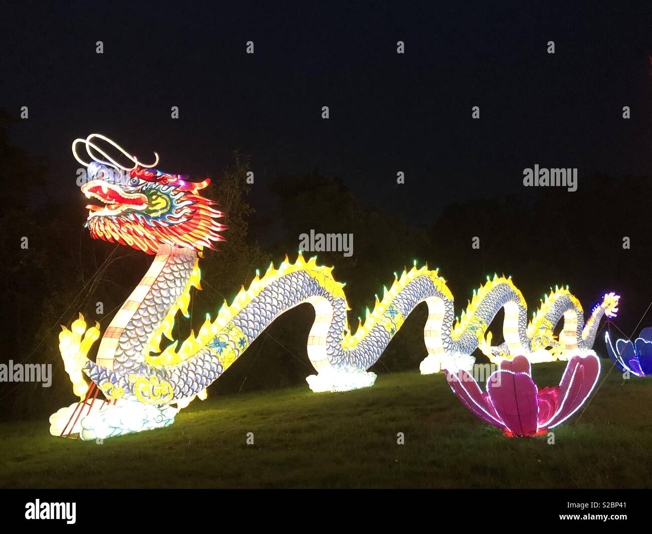 China lights hi-res stock photography and images - Alamy