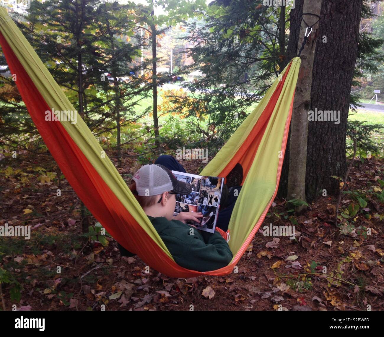 Hammock camping hi-res stock photography and images - Alamy