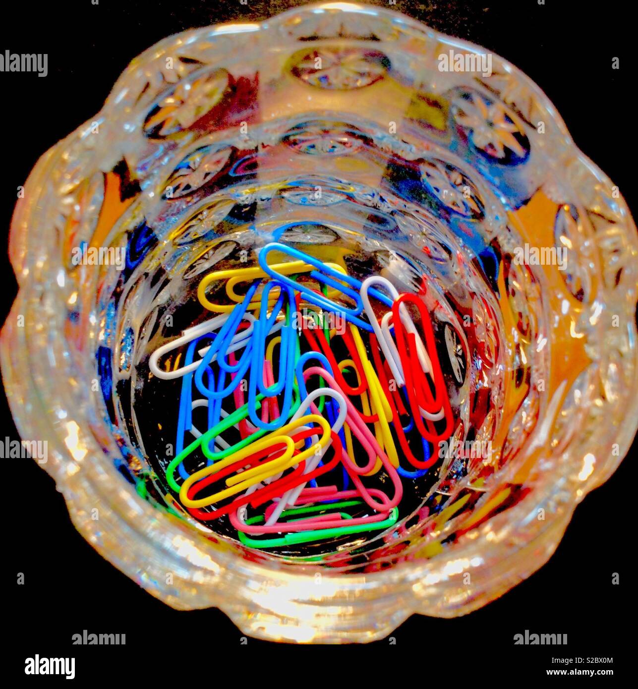 Paper clips glass hi-res stock photography and images - Alamy