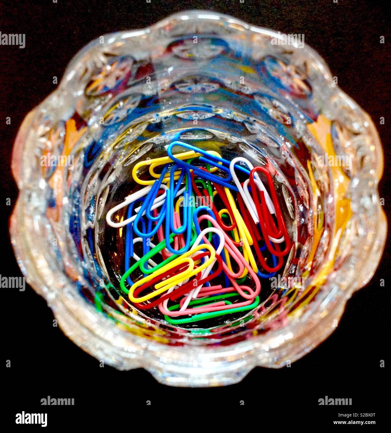 Paper clips glass hi-res stock photography and images - Alamy