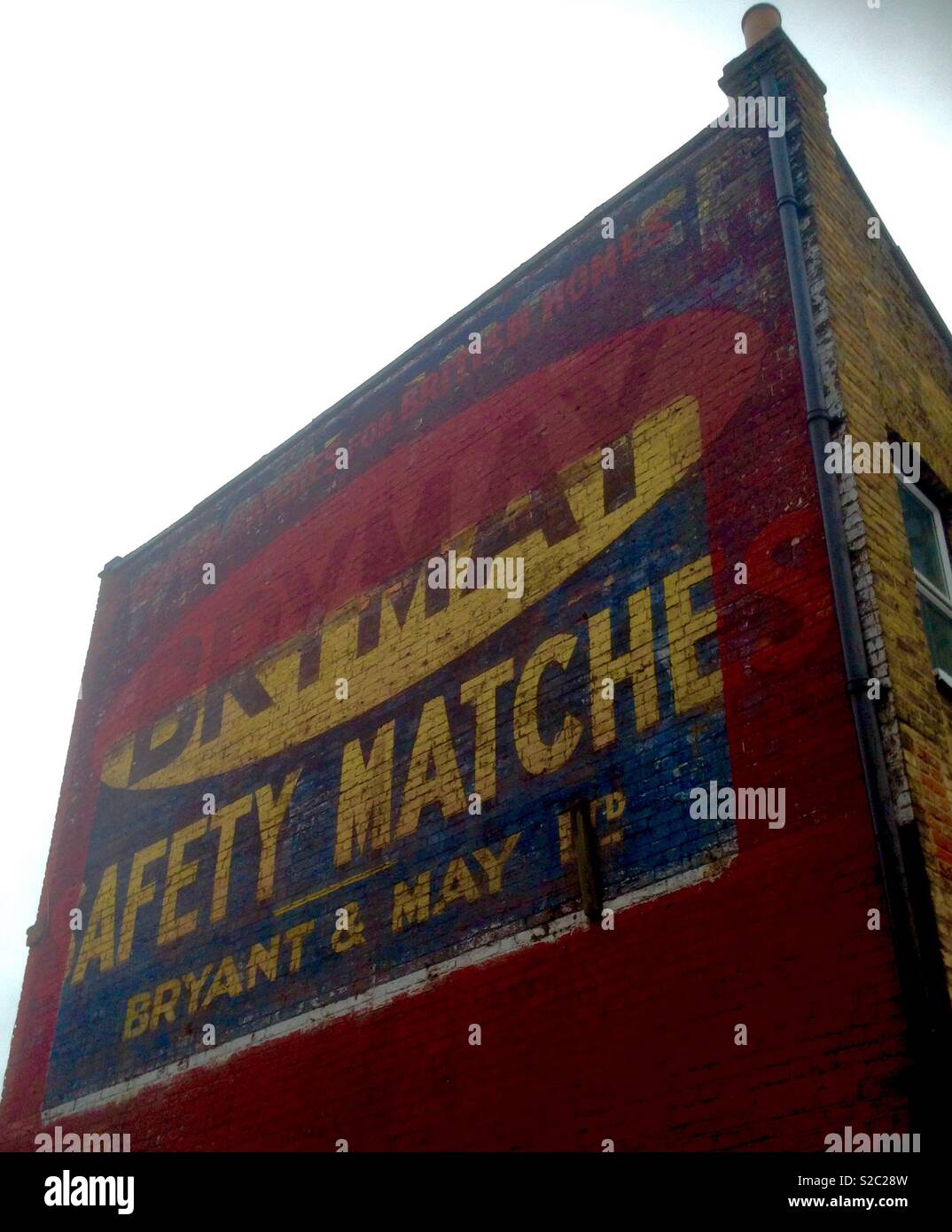 Old faded painted advertisement hi-res stock photography and images - Alamy