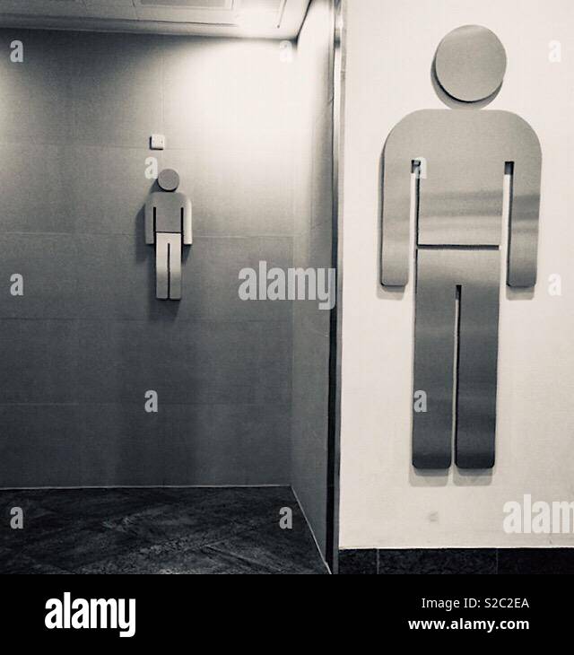 Men's Toilet Sign Stock Photos & Men's Toilet Sign Stock Images - Alamy