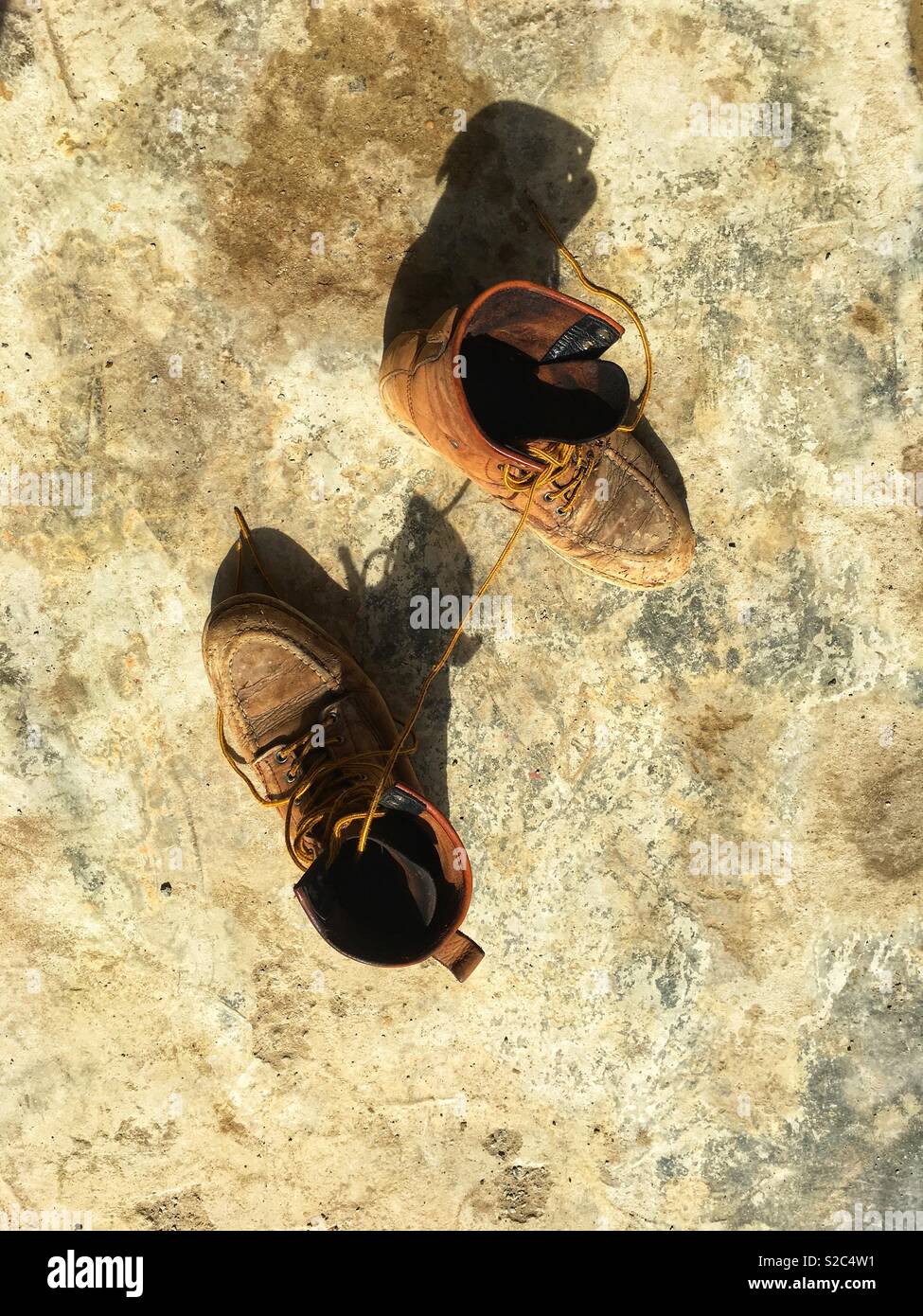 Safety shoe hi-res stock photography and images - Alamy