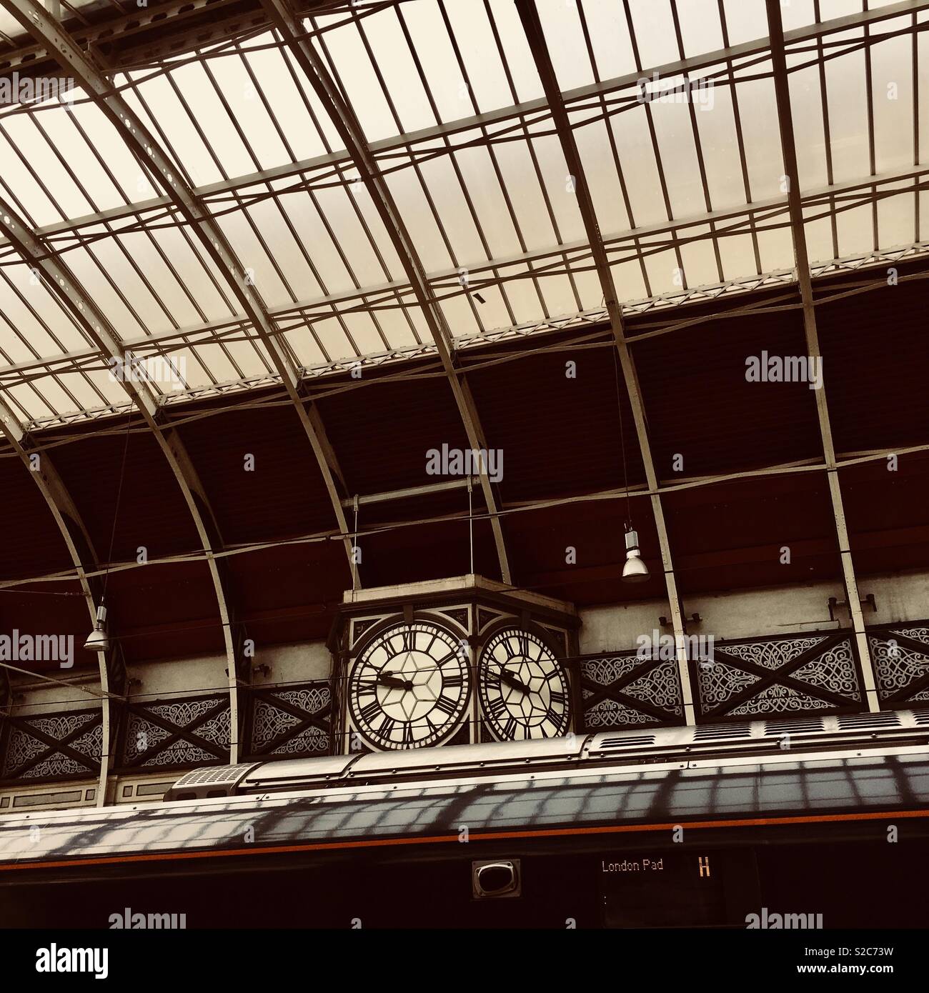 Paddington Station London roof view famous clock Stock Photo - Alamy