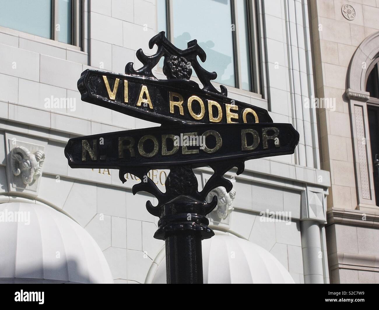 Rodeo dr hi-res stock photography and images - Alamy