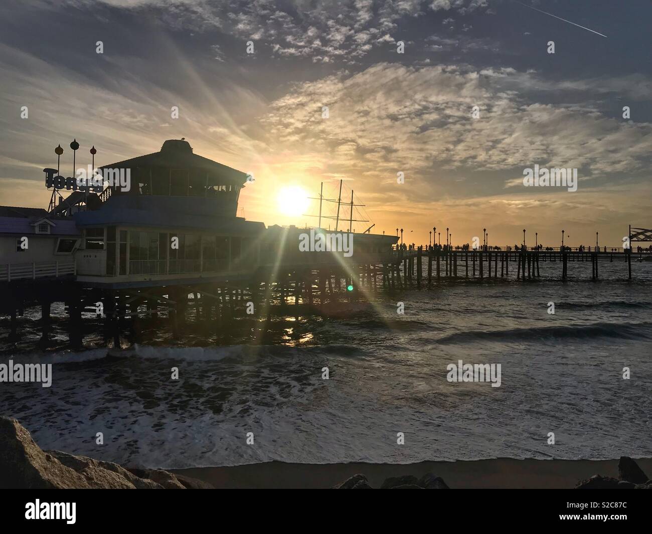 Redondo pier hi-res stock photography and images - Alamy