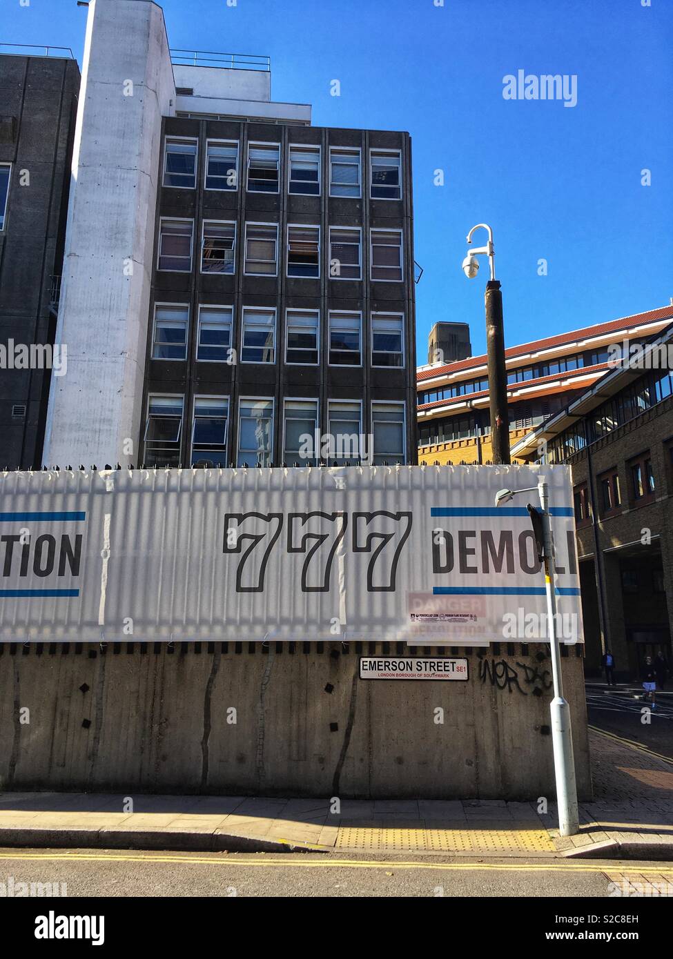 777 Demolition signs on a building on Emerson’s Street in Southwark ...