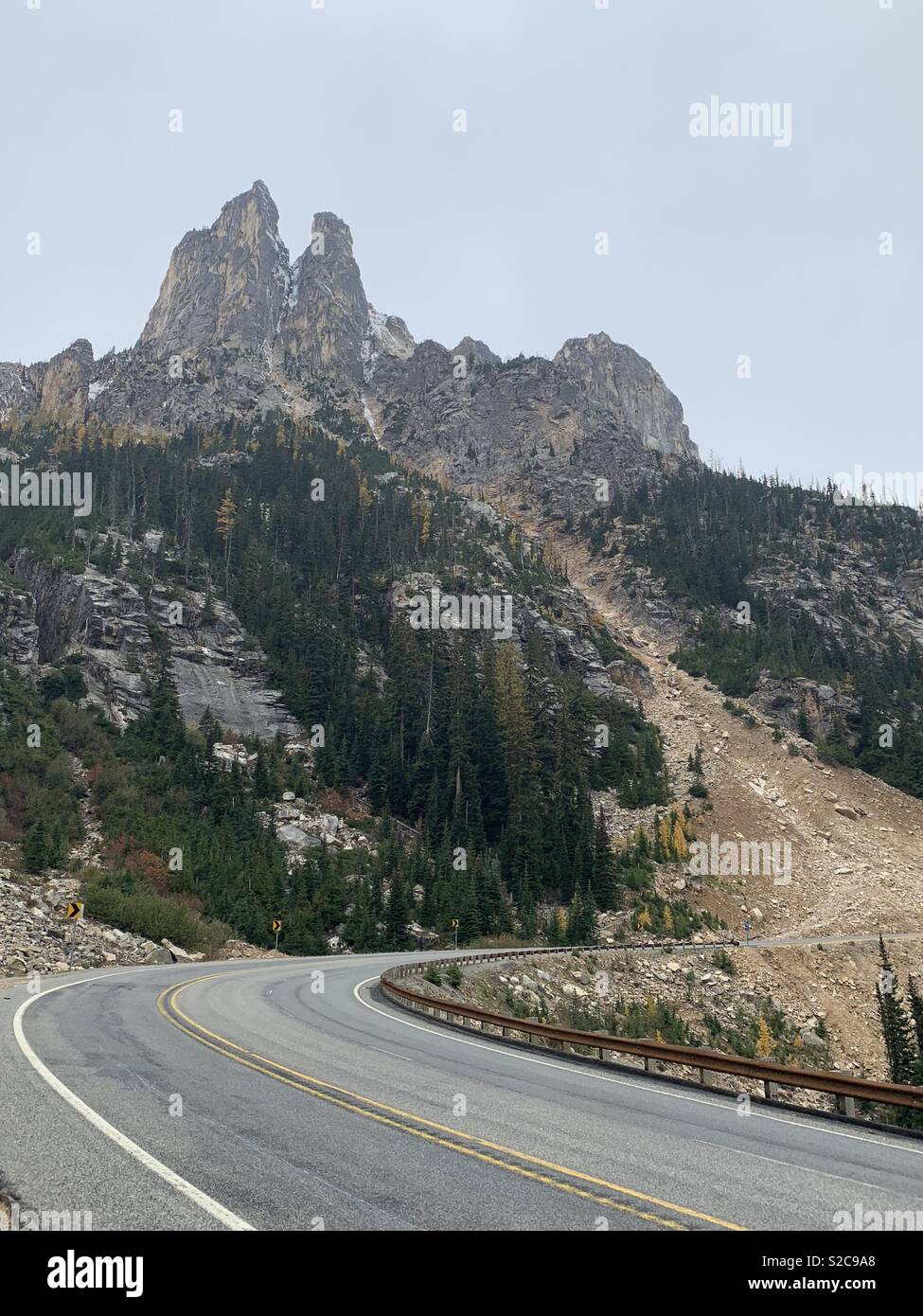 North cascades highway hi-res stock photography and images - Alamy