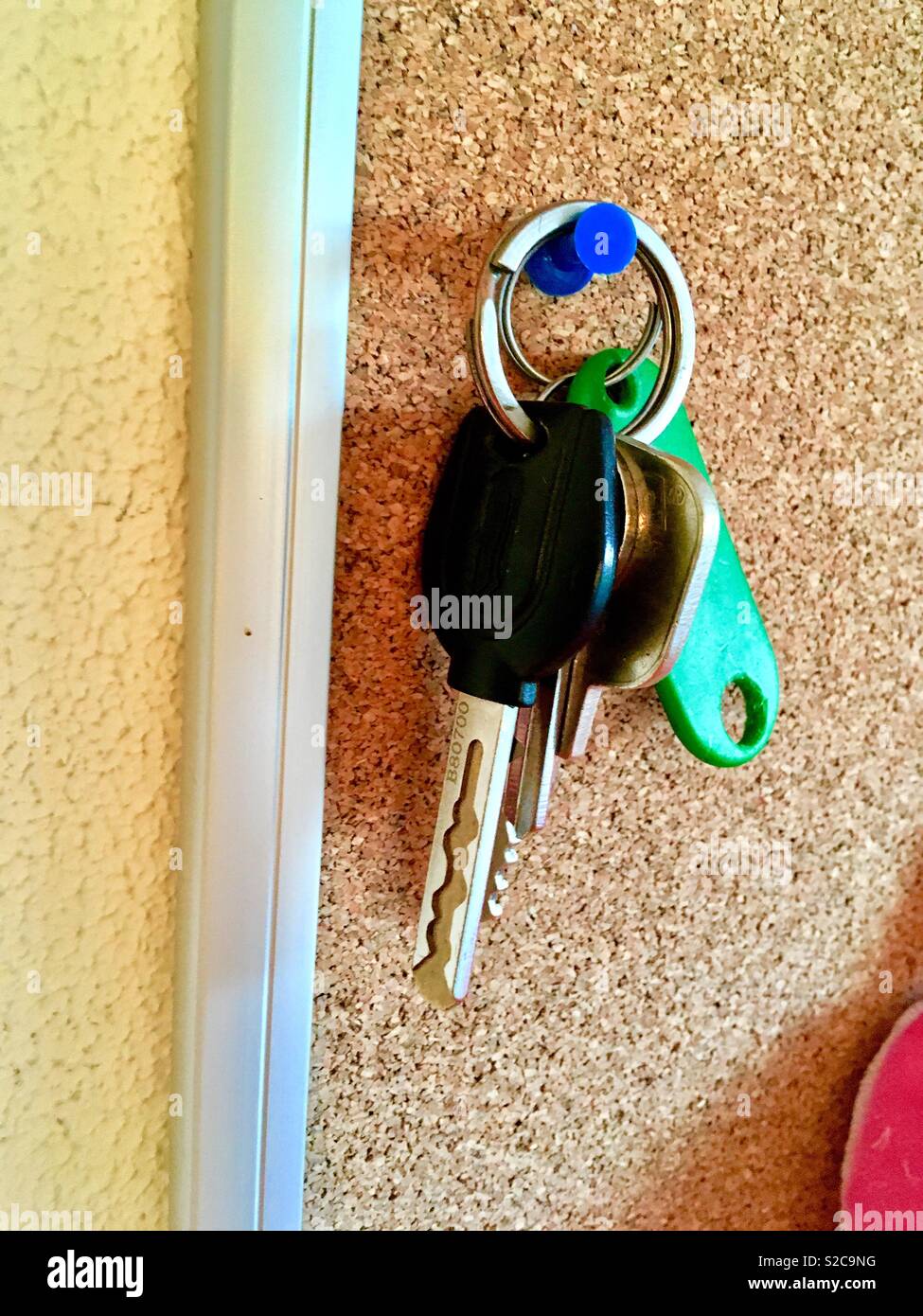Lost keys hi-res stock photography and images - Alamy