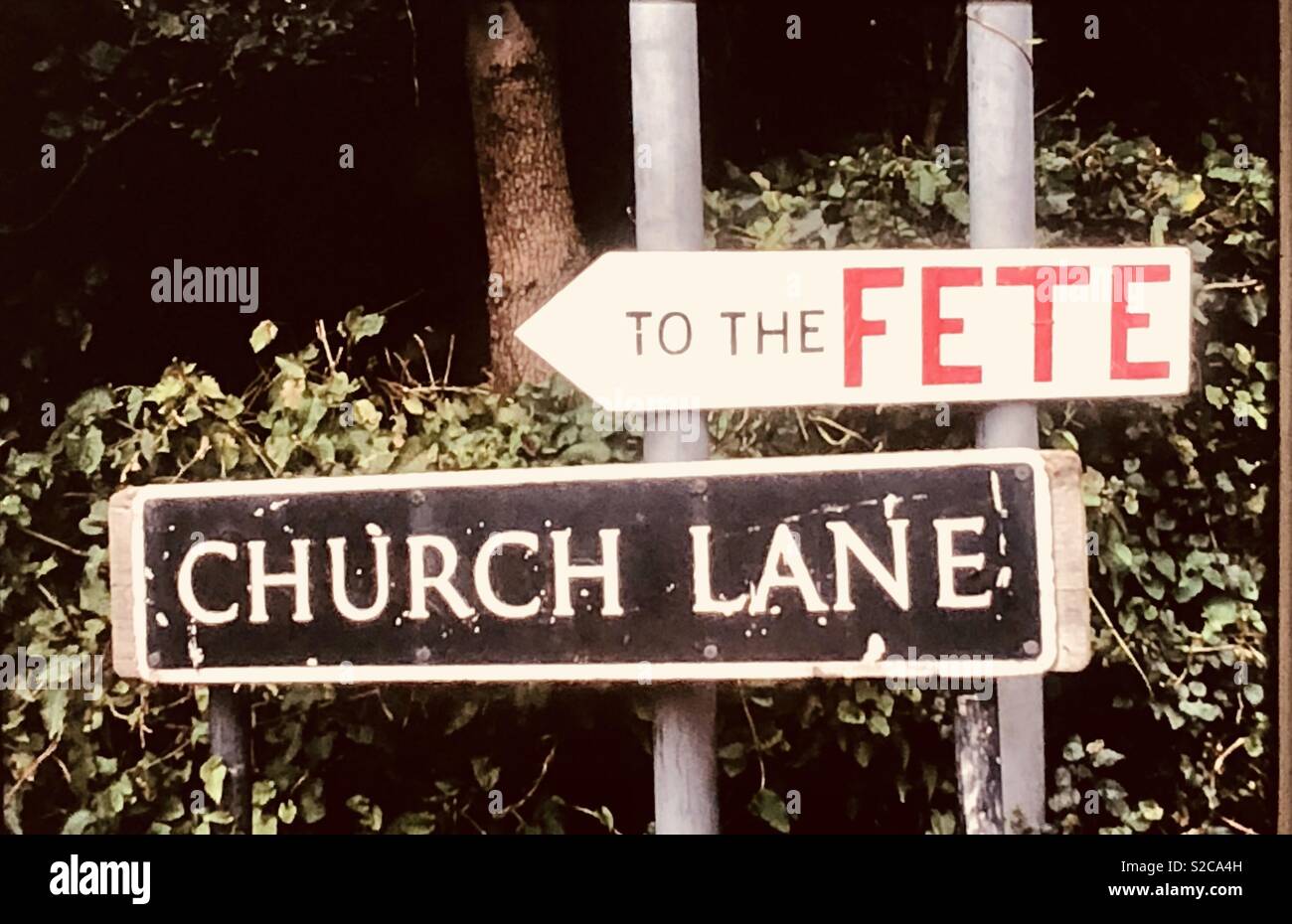 Fete sign in English village Stock Photo - Alamy