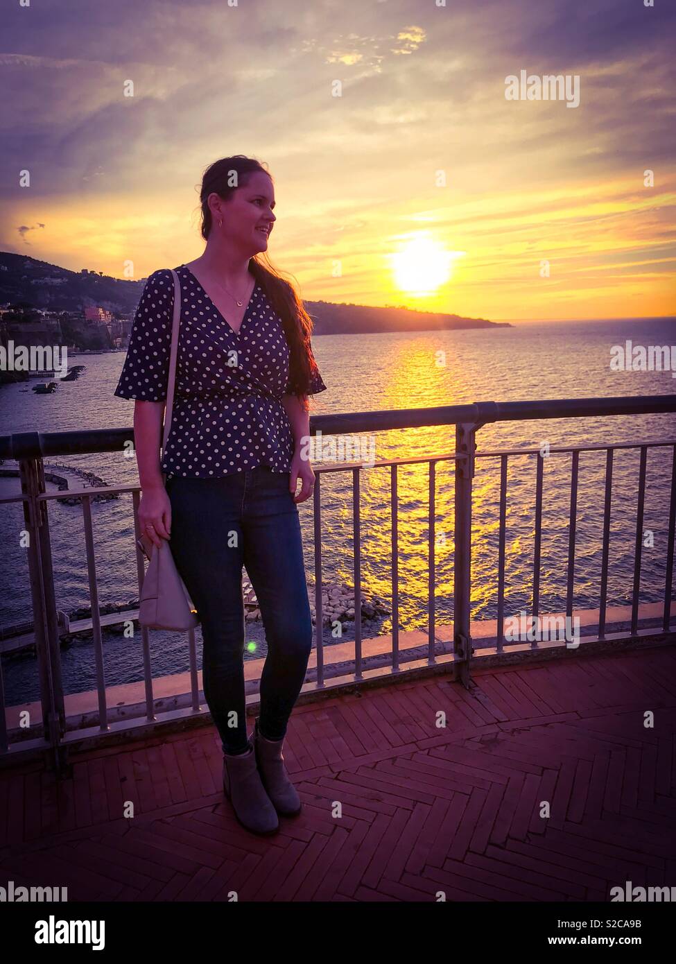 Posing at sunset hi-res stock photography and images - Alamy
