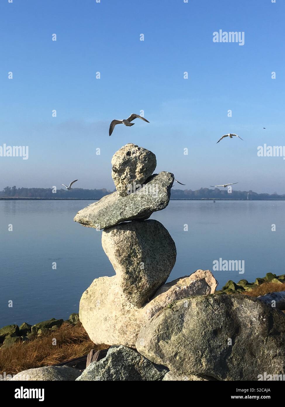 River side art hi-res stock photography and images - Alamy