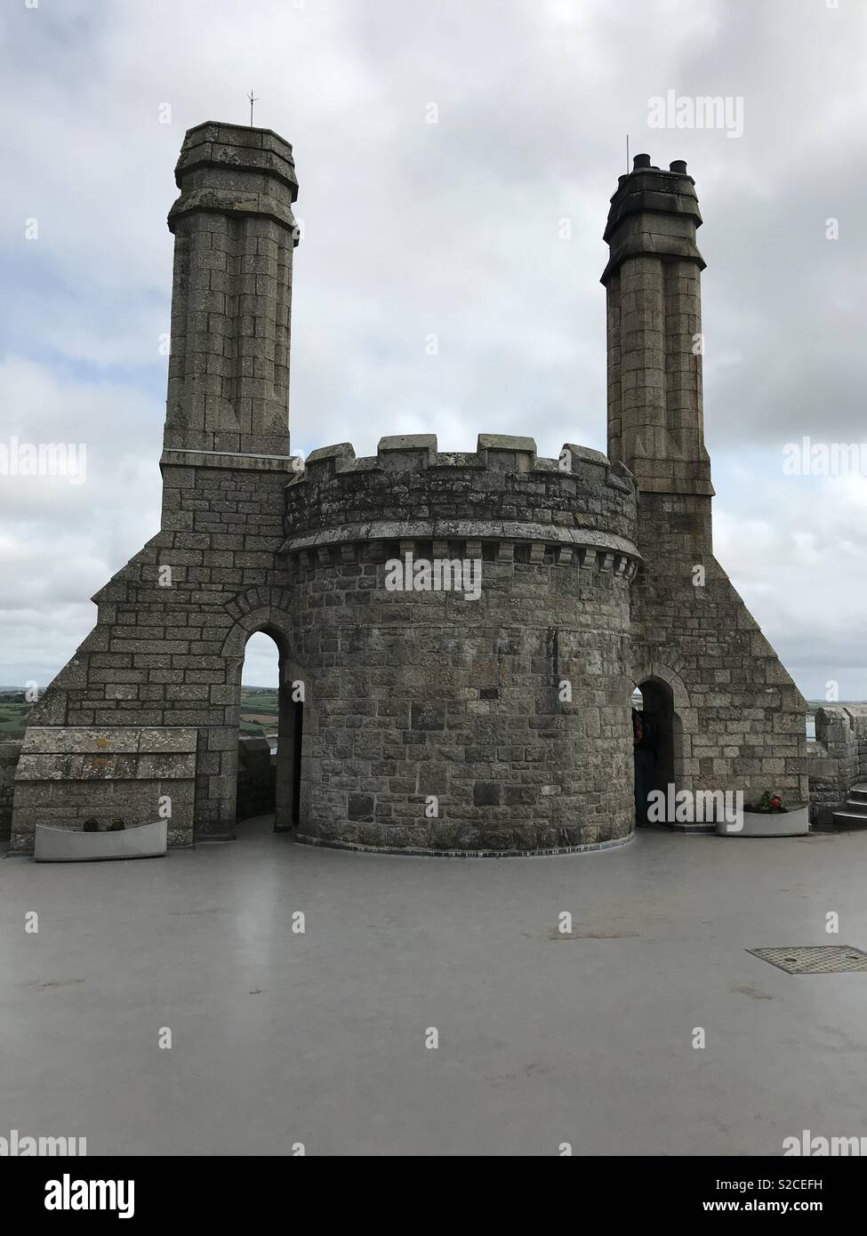 Beautiful castle hi-res stock photography and images - Alamy